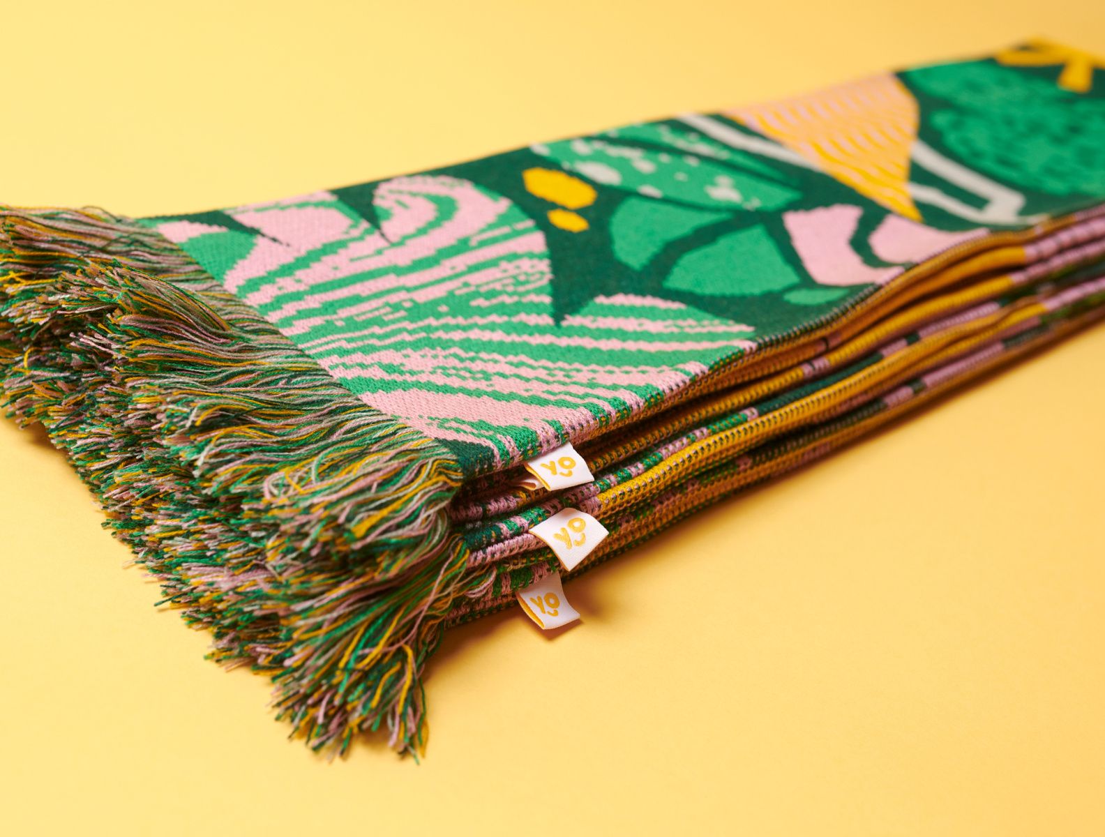 Wrap! wrap! wrap! by Patswerk on Dribbble