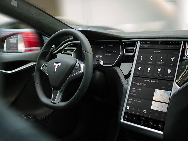 Tesla Dashboard Design presentation by Luc van Loon on Dribbble