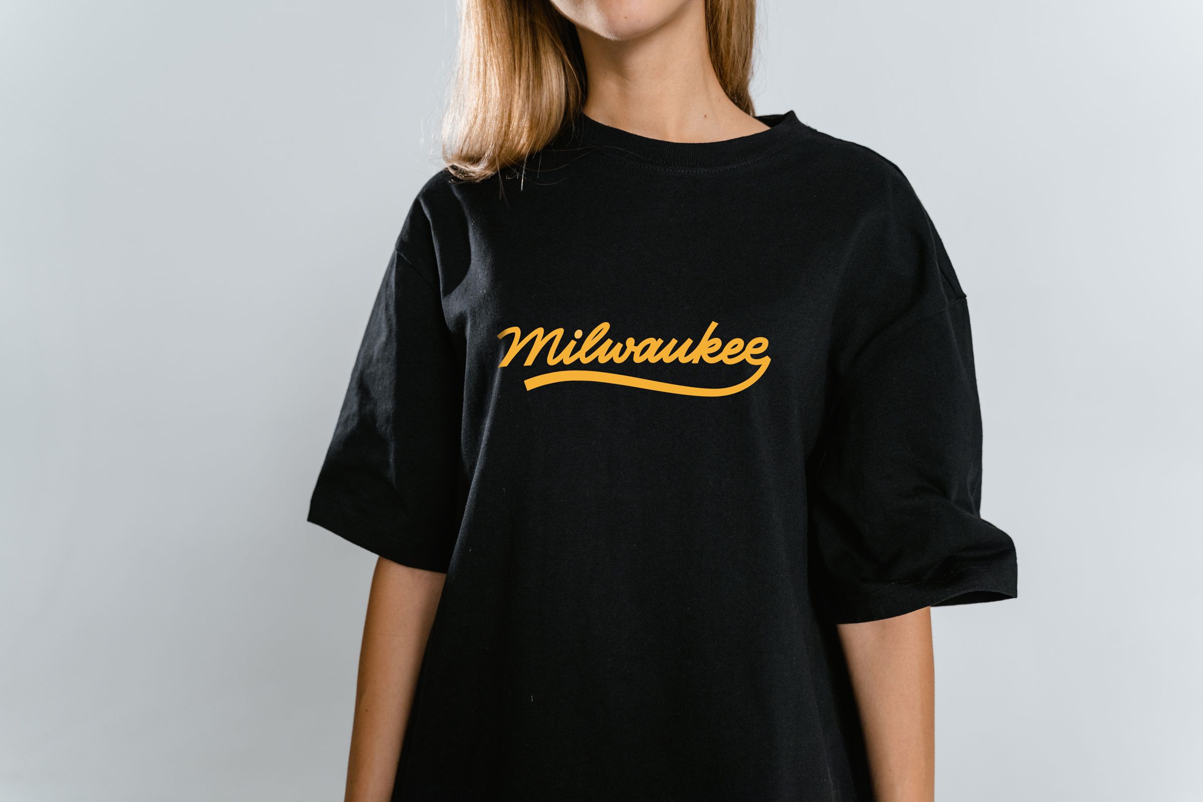 Milwaukee — Hand Lettering by Julia Shtefan on Dribbble