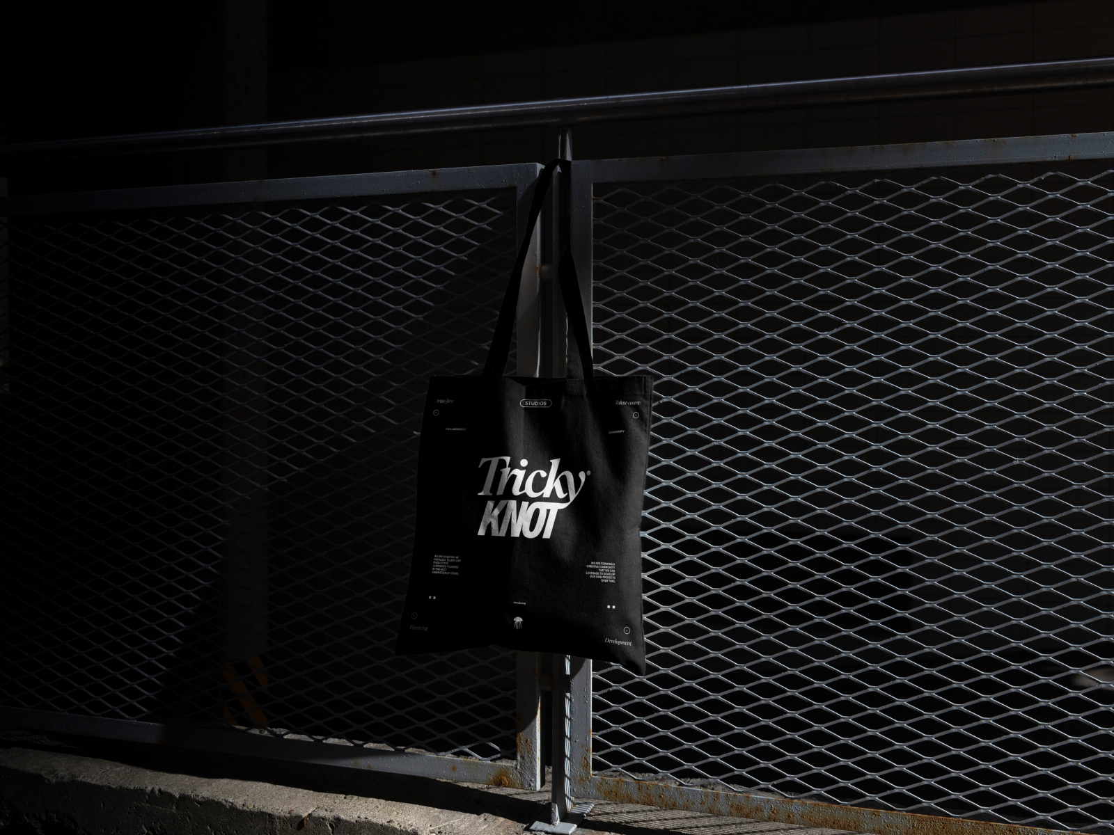 Tricky Knot - Branding🎬 by Eduardo Martins for Forwwward Studio on Dribbble