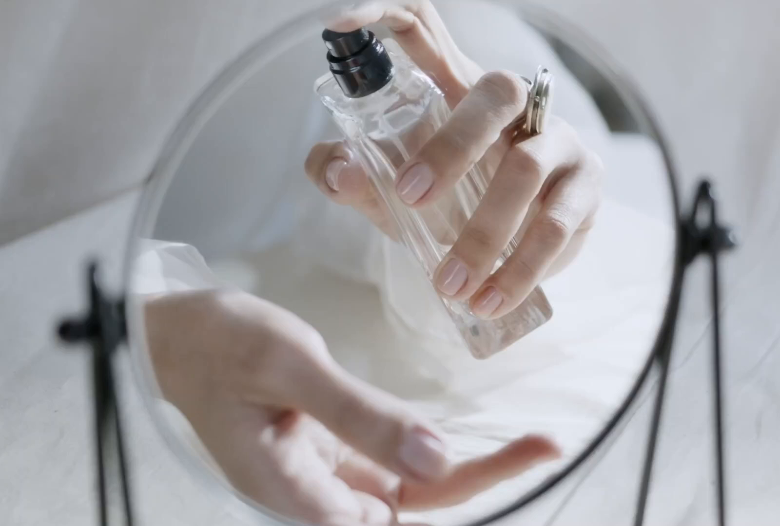 Demo: Luxury Perfume Commercial by Laura Pomeroy on Dribbble