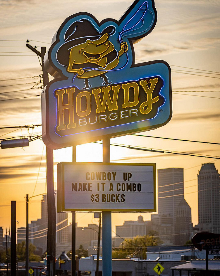 Howdy Burger - Branding Case Study by Emir Ayouni for The Forefathers ...