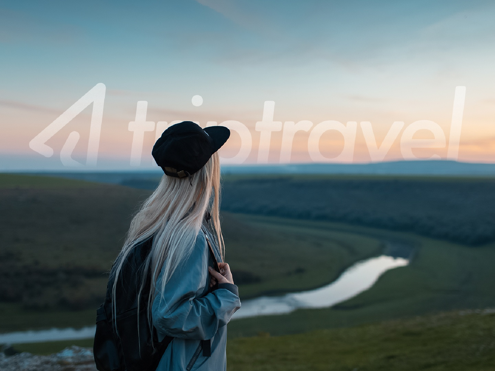 Travel logo animation by Onefox on Dribbble