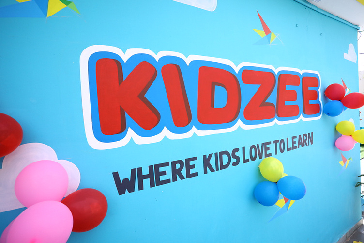 Kidzee Play School Beta 1 By Kidzee Play School On Dribbble kidzee-play-school-beta-1-by-kidzee-play-school-on-dribbble